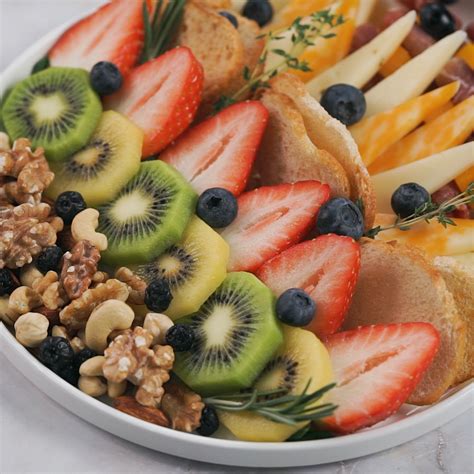 집에서 즐기는 와인파티 치즈플래터 제대로 활용하기