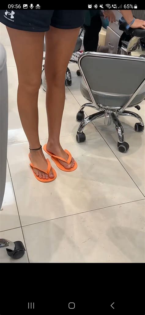 Lauren Rossis Feet