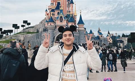 Profil Dan Biodata Ibrahim Risyad Pemeran Rafa Di Wedding Aggrement The Series Parboaboa