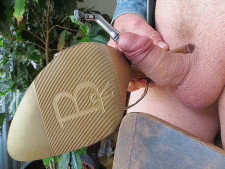 Her Used Razor Deep Inside My Cock 12 Pics XHamster