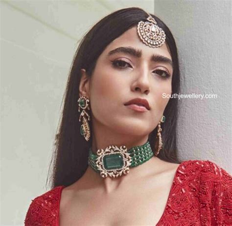 Emerald Beads And Diamond Choker Set Indian Jewellery Designs