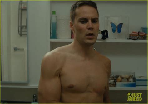 Taylor Kitsch Shows Off Shirtless Body And Butt On True Detective