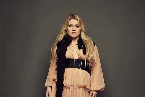 10 Best Kelly Clarkson Songs Of All Time