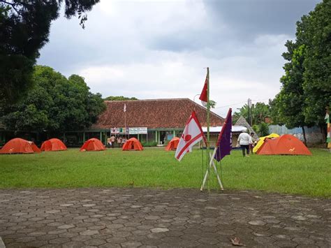 Mengenal Lingkungan Sekolah Bruderan Karitas Yang Asri Bersih Dan