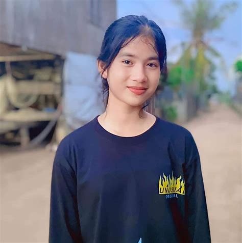 ដាំ សុខលីម Facebook