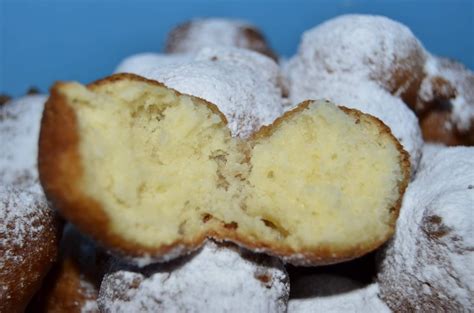 Gogosi Cu Branza Dulce Retete Culinare Gustos Ro