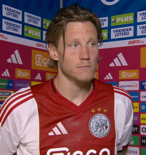 Ajax Reageert Op Ai Nepnieuws Rond Weghorst ‘zorgwekkend En Verdrietig Sportvavo