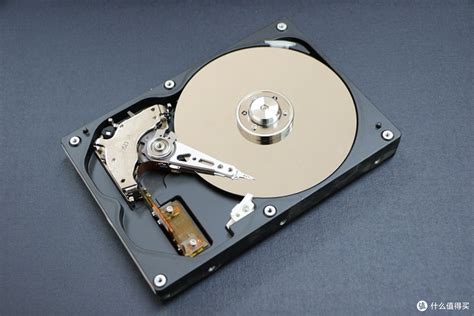硬盘里的大姐姐还能安心住多久？带你了解硬盘寿命那些事固态硬盘什么值得买