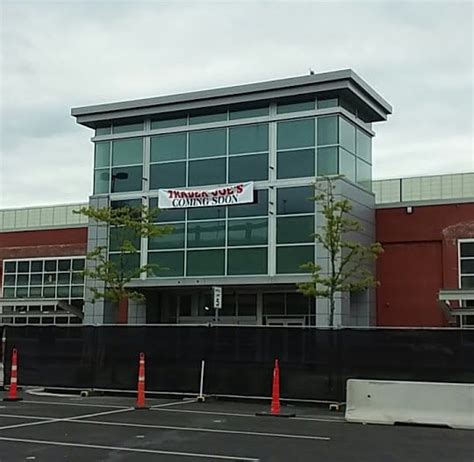 Trader Joes Coming Soon Rsomerville