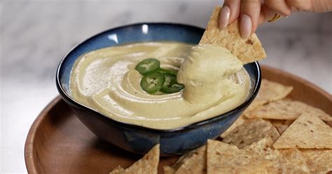 Roasted Jalapeño Vegan Queso