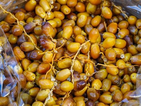 How Nutritious Are Dates What Are The Different Varieties Cna Lifestyle