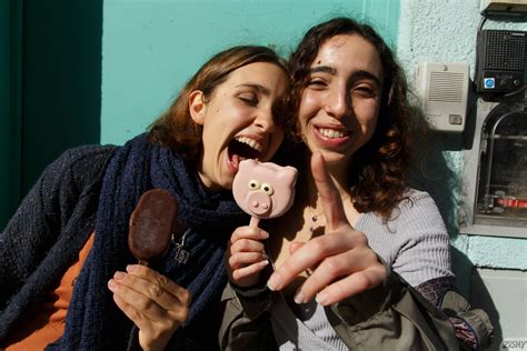 Zoe And Emma Caf Orno Zishy