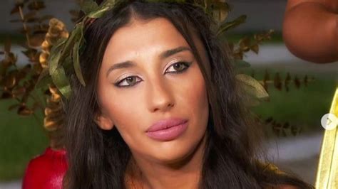 Виктория от Ергенът обеща нещо на хейтърите