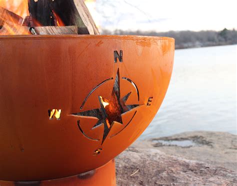 Carbon Steel Compass Fire Pit