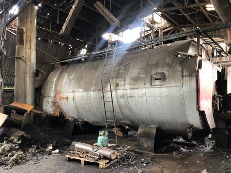 ประมูลเครื่องจักร วัสดุจากโรงงาน 026