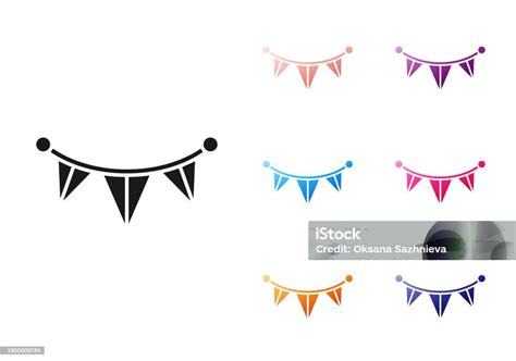 흰색 배경에 고립 된 플래그 아이콘과 검은 카니발 화환 생일 축하 축제 및 공정한 장식파티 페넌트 다채로운 아이콘을 설정합니다 벡터 갈란드 장식품에 대한 스톡 벡터 아트 및