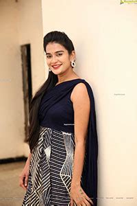 Jenny Honey Latest Photoshoot Stills Hd Gallery