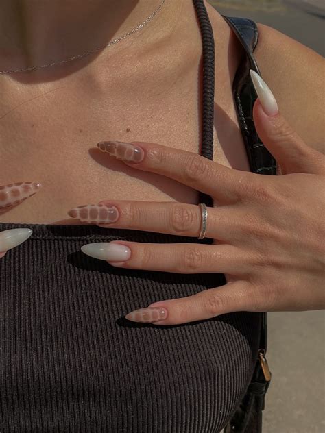 Маникюр змея Unghie Idee Unghie Unghie A Mandorla