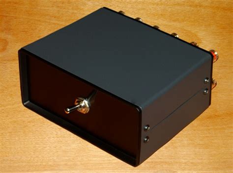 Amplifierspeaker 1 To 2 2 To 1 1 Input 2 Output Vicedeal