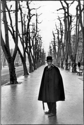 Henri Cartier Bresson • Photographer Profile • Magnum Photos