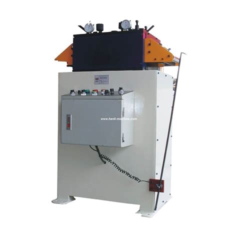 How Auxiliary Leveling Rollers Enhance The Precision Of Leveling Machines Decoiler