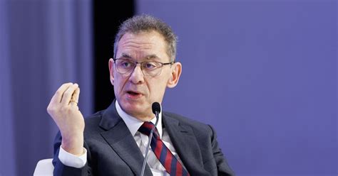 Pfizer Cancela Desarrollo De La Píldora Contra La Obesidad Infobae