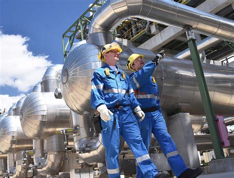 Beneficios De Trabajar En La Industria Del PetrÓleo And Gas