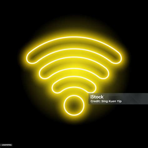 Wifi 조명 효과 노란색으로 빛나는 신호 Wifi 센서 웨이브 인터넷 무선 연결 무선 Wifi 기술 디지털 레이더 또는 빛나는 조명 효과가 있는 수중 음파 탐지기 벡터 0
