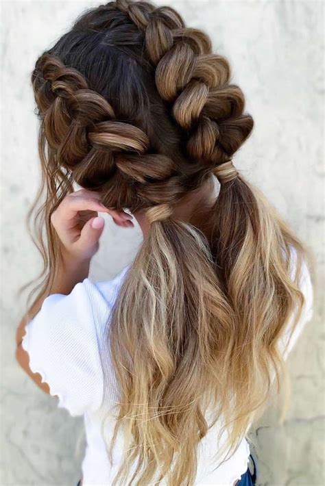 21 Easy And Timeless Hairstyles For College Girls Top Beauty Magazines