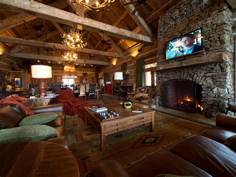 Old English Hunting Lodge