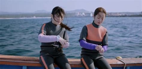 조재현 딸 조혜정 5년만에 복귀…한지민과 해녀로 깜짝 등장 연예뉴스