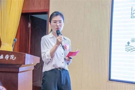 喜讯我系周群高翔宇两位辅导员荣获学院第九届辅导员素质能力大赛一等奖 艺术设计与教育系