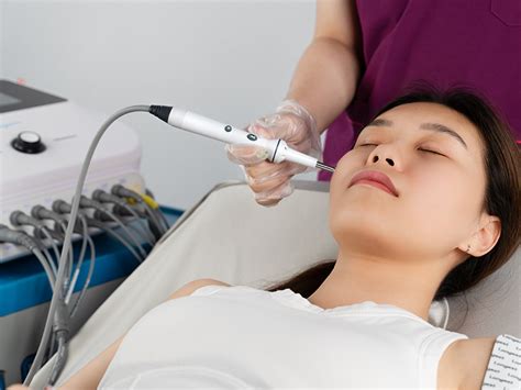 Electrical Stimulation Machine For Body Sculpting And Facial Treatment