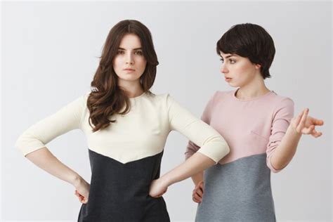 Efek Kesehatan Bagi Perempuan Yang Suka Pakai Baju Ketat Saat Cuaca Panas