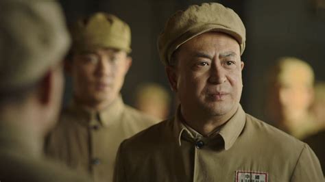 破晓东方：张嘉益这段戏竟是本色出演，导演没剪掉，成为全剧经典腾讯视频