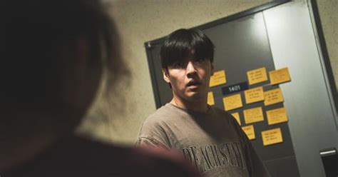 층간소음에 고통 받는 사람들 영화의 소재가 되다