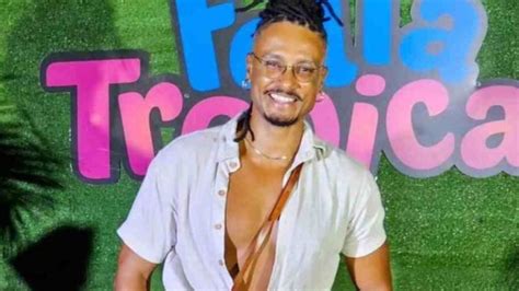 Ator De Vai Na Fé é Internado Em Salvador Após Sofrer Acidente