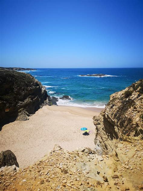 Melhores Praias De Nudismo Em Portugal Praias De Naturismo E Nudismo