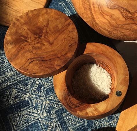 salt cellar berard olive wood hinged rotating lid