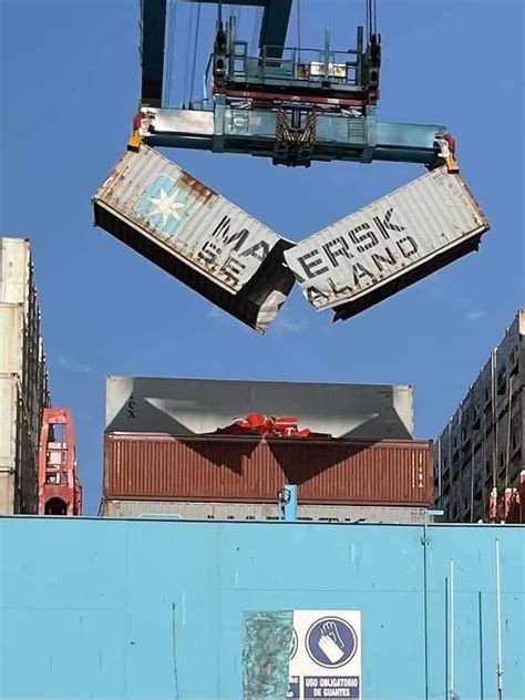 Container Lifting Fail Ronejob