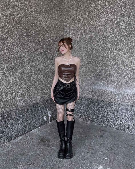 Thanh Tr C V Em Kh Ng D Y S M N N Th Ch Ng I Y U Chi U D N Website Gi I Tr T Ng H P