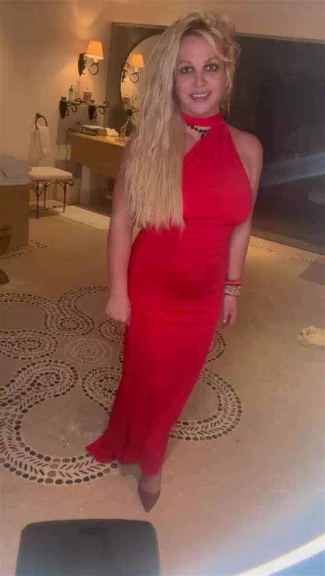 Britney Spears Reveals Plans For Butt Injections While Nude In Video