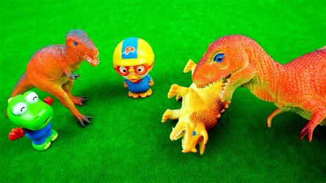 공룡 티라노사우르스 트리케라톱스가 뽀로로 크롱 공격한다 뽀로로 장난감 애니 토이빌리지 Youtube
