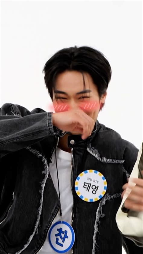 라이브 중 나체로 춤춘 아이돌이 있다 주간아이돌 크래비티 오늘의 숏 Beta