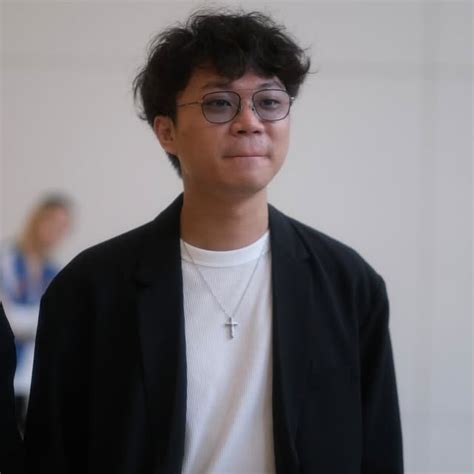 Steve Lam Stevelhh • Threads Say More