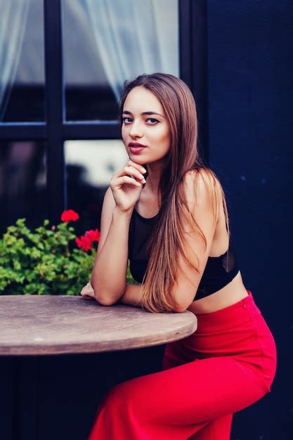 Seite Sexy Girl Junge Frauen Bilder Kostenloser Download Auf Freepik