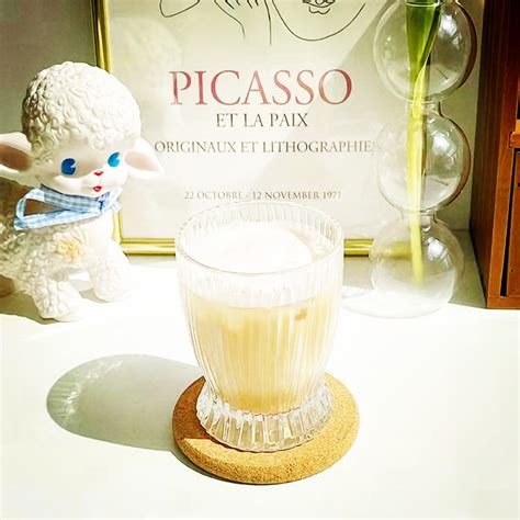 【huahua】雕花玻璃杯 北歐風水杯 復古浮雕太陽花玻璃水杯 牛奶杯 早餐家用牛奶杯 帶把手雕花大容量燕麥杯 蝦皮購物