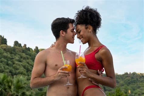 The Yin And Yang Of Love An Introvert Extrovert Relationship Guide Viral Caribbean Magazine
