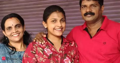 Arya Parvathi 2 Weeks After Arya Parvathis 47 Year Old Mother