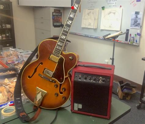 A Small Jazz Guitar Amplifier Page 2